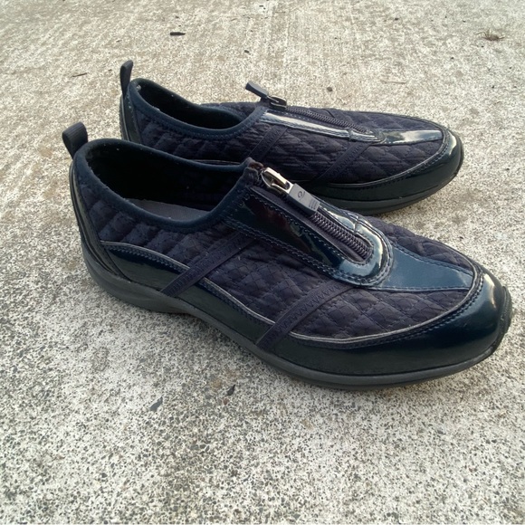 Easy Spirit | Shoes | Easy Spirit Womens Size 8 Shoes Zipup Navy Blue ...